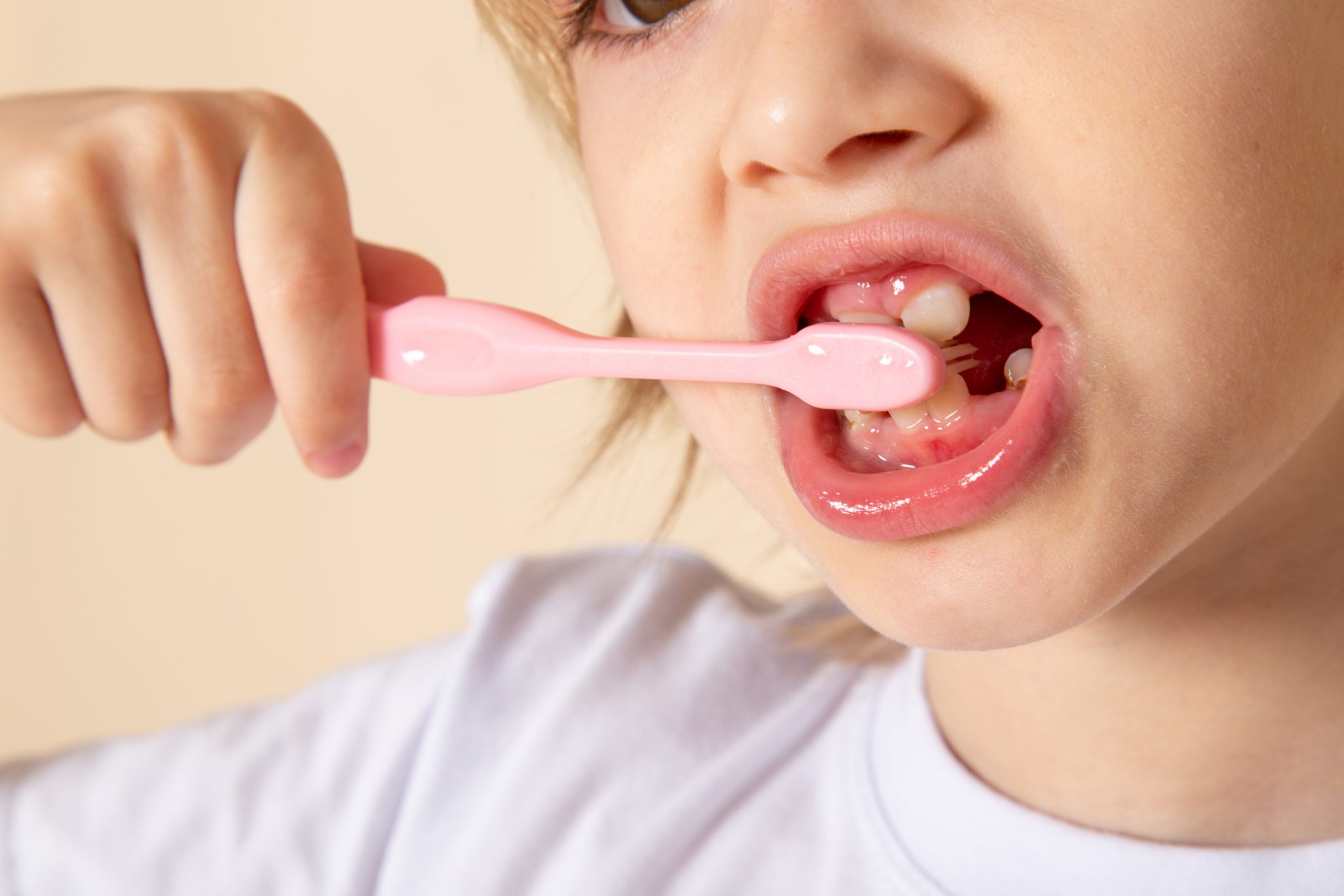 A Gentle Guide How To Clean Your Baby s Tongue a-gentle-guide-how-to-clean-your-baby-s-tongue